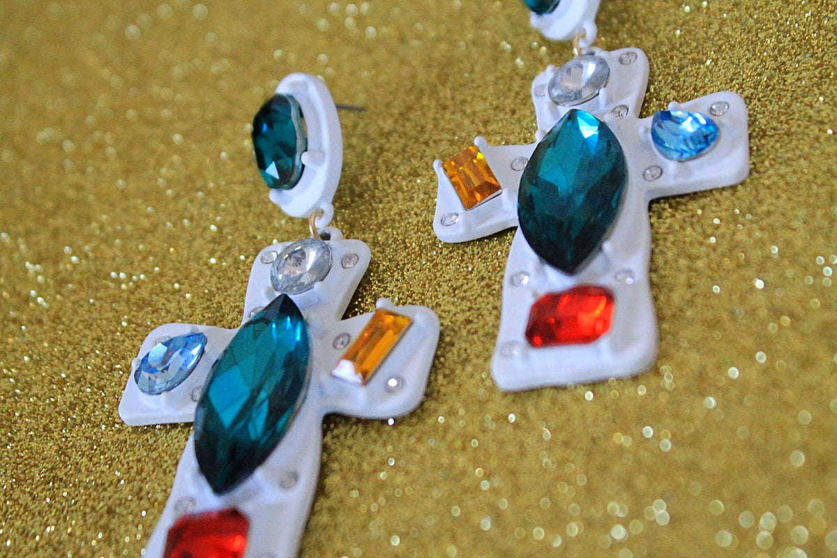 Treasure Cross – Pyra Gems